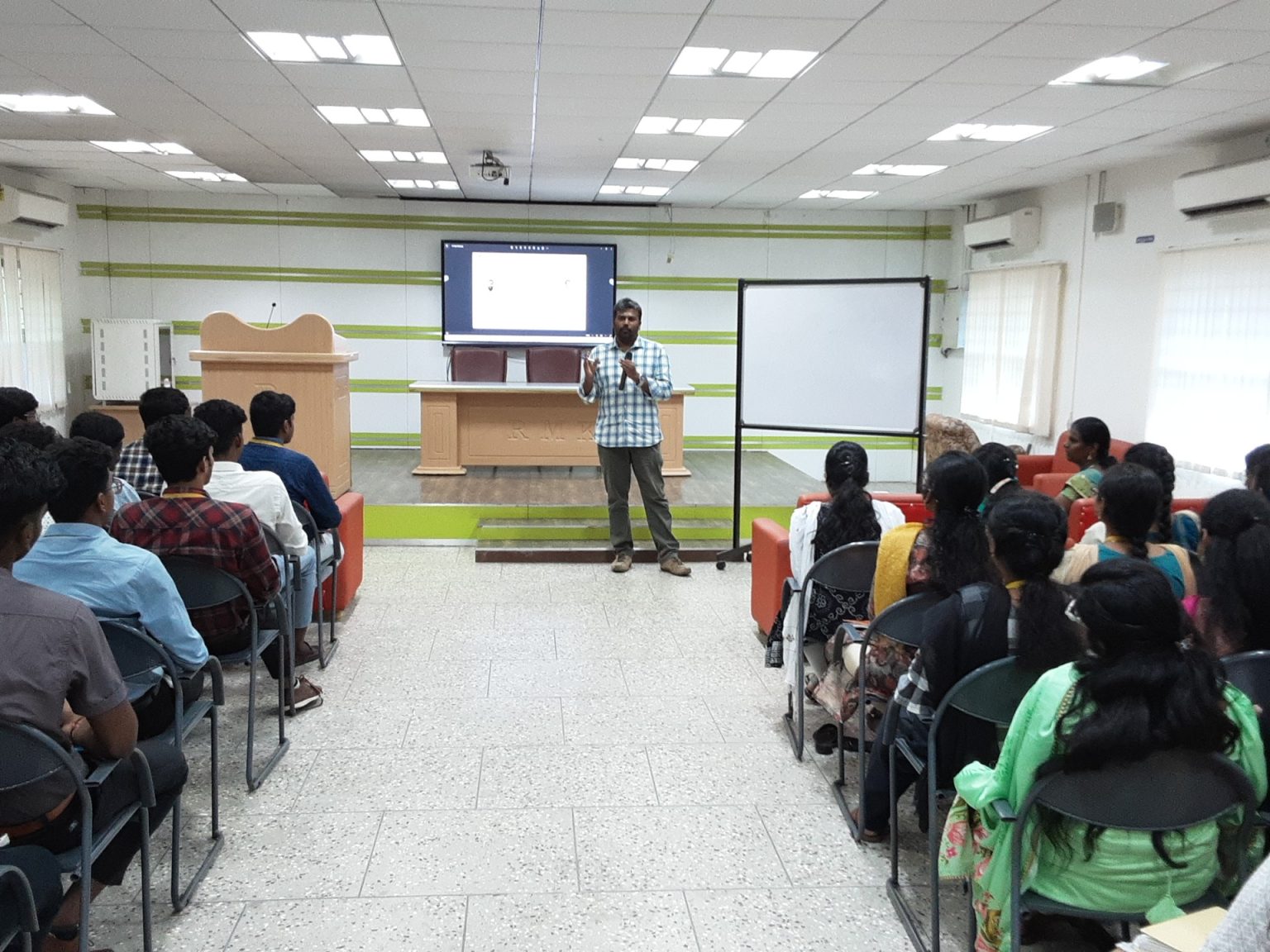 RMK ENGINEERING COLLEGE